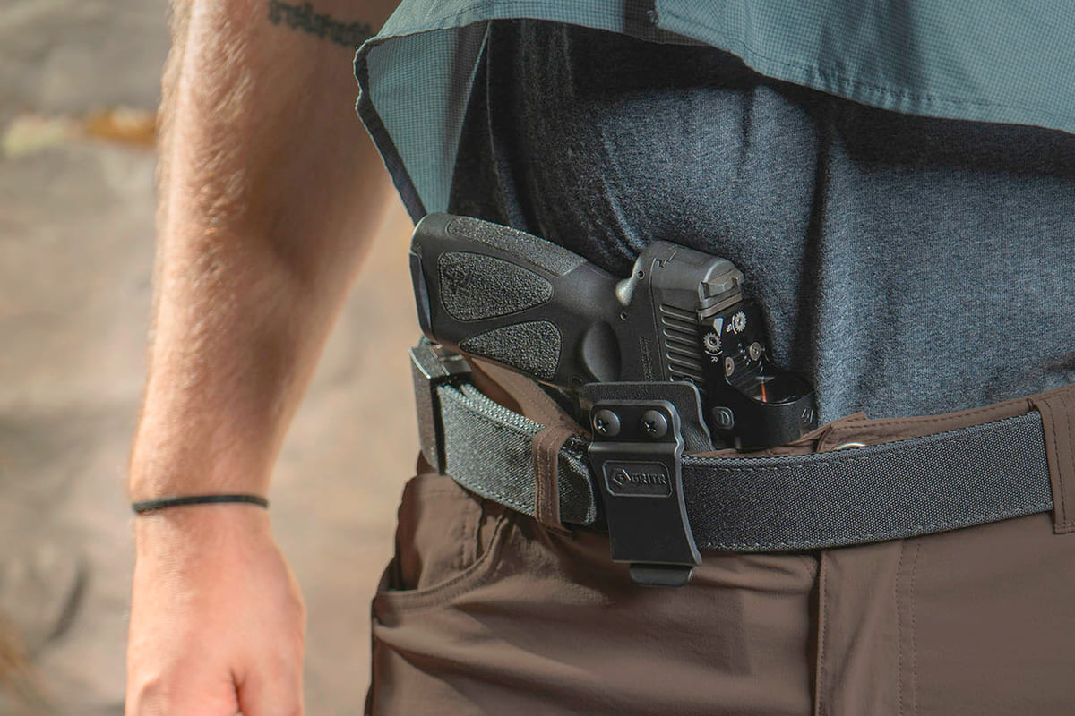 Funda de pistola interna: 5 claves para elegir y comprar una
